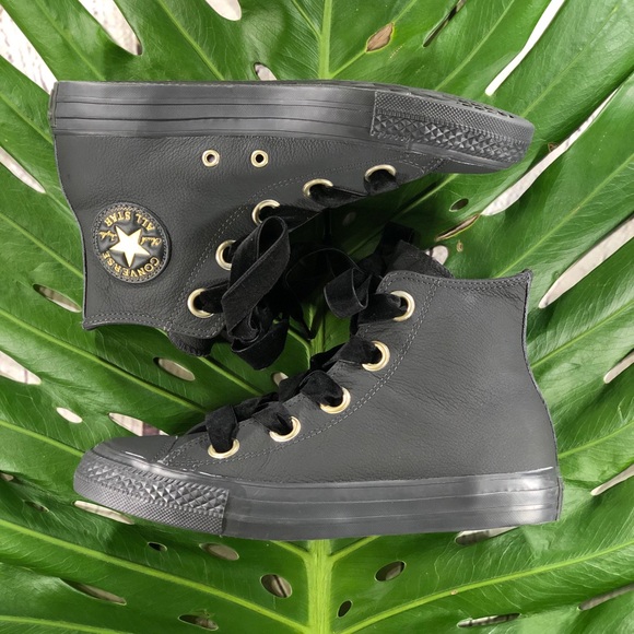 Converse | Shoes | New Converse Leather Chuck Taylors Velvet Laces ...